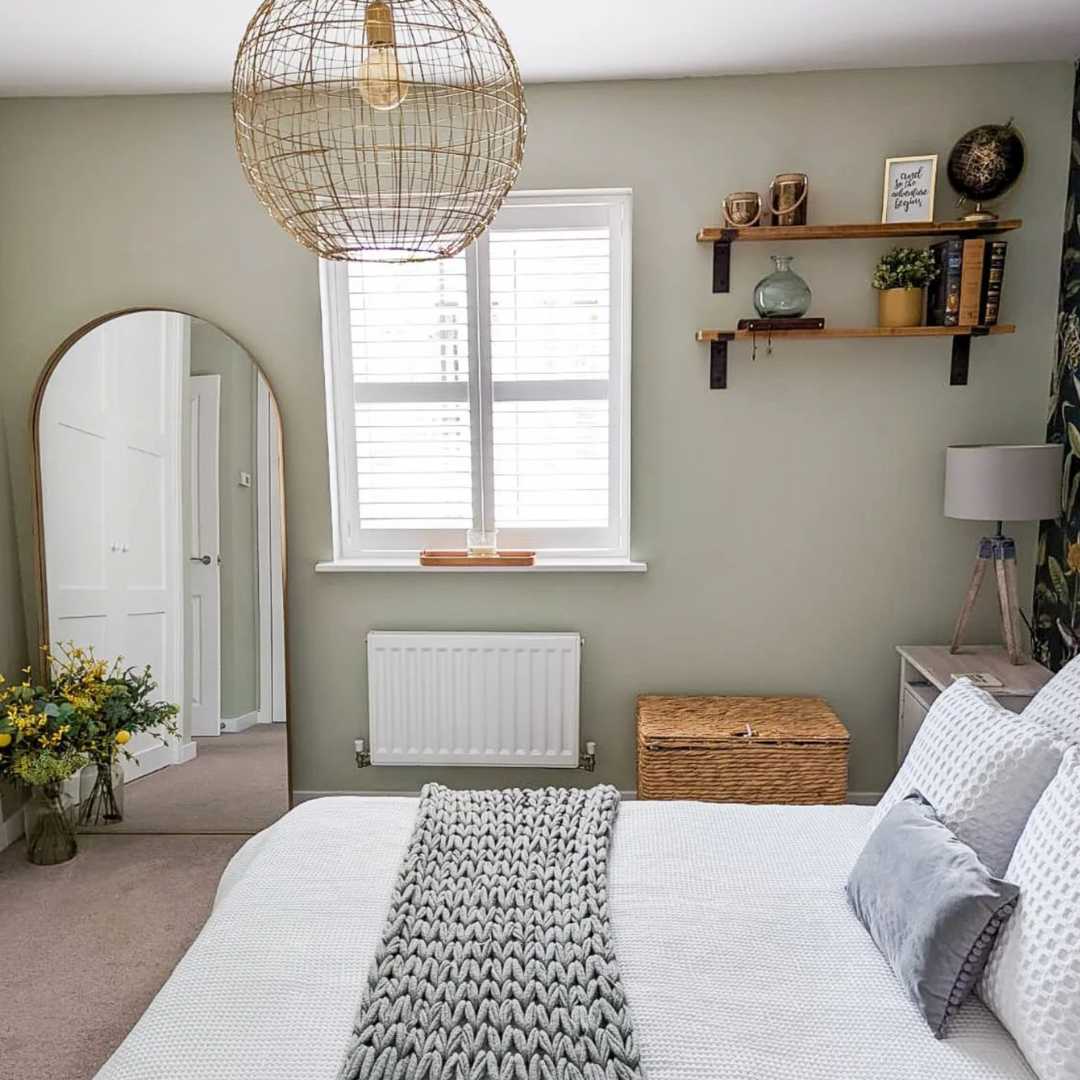 Rustic Wooden Bedroom Shelves - Ben Simpson Furniture