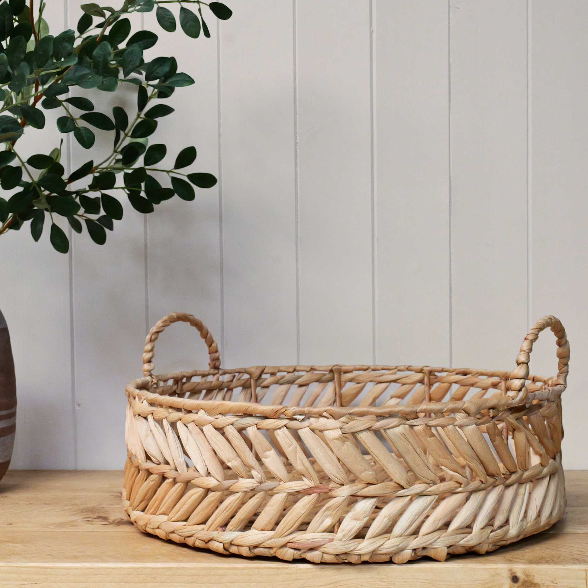 Basket Serving Trays | Natural Water Hyacinth – Ben Simpson Furniture