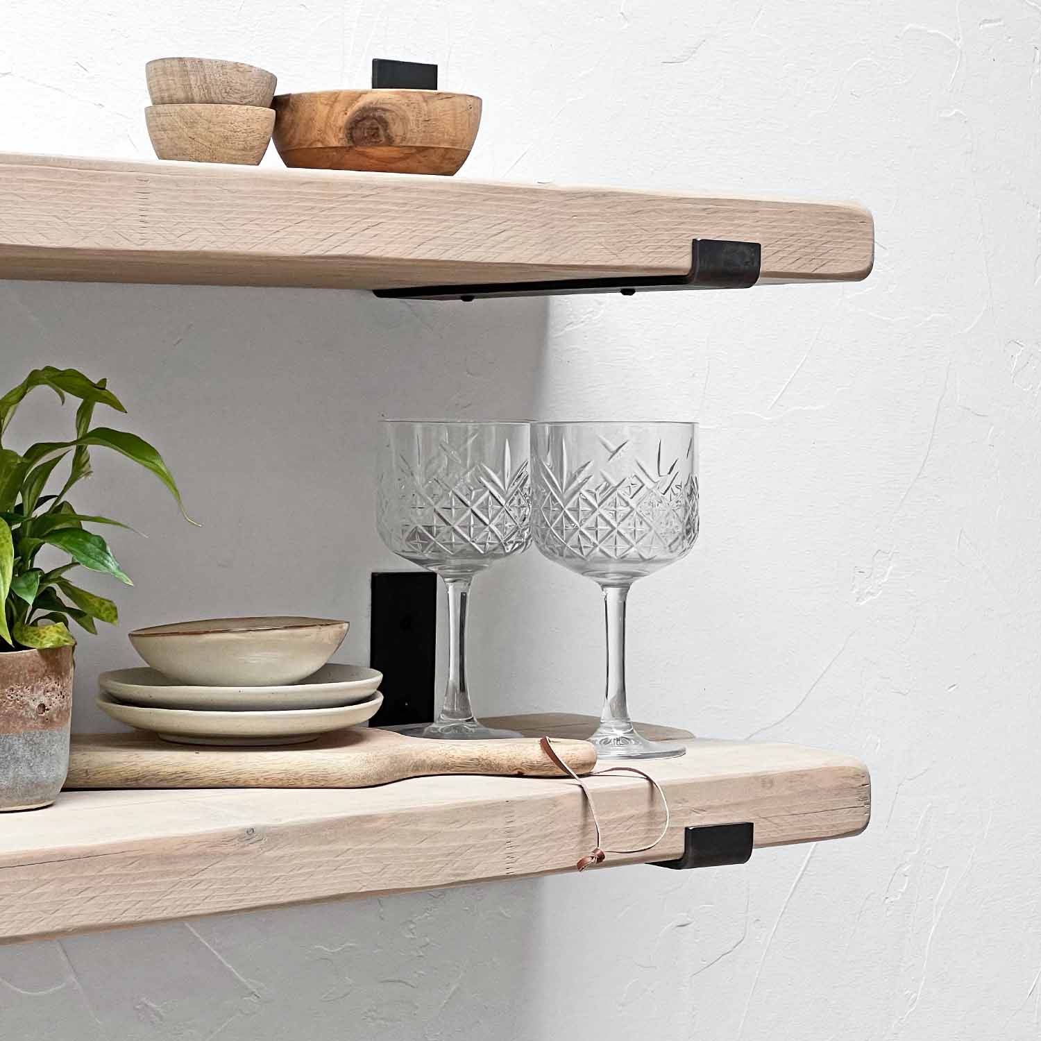 Shabby Chic Inverted Bracket Shelf | 30cm Depth – Ben Simpson Furniture